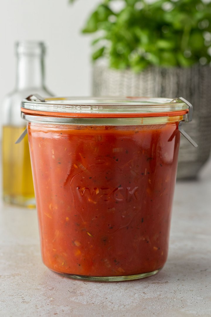 Italienische Tomatensauce • Jules' Menu