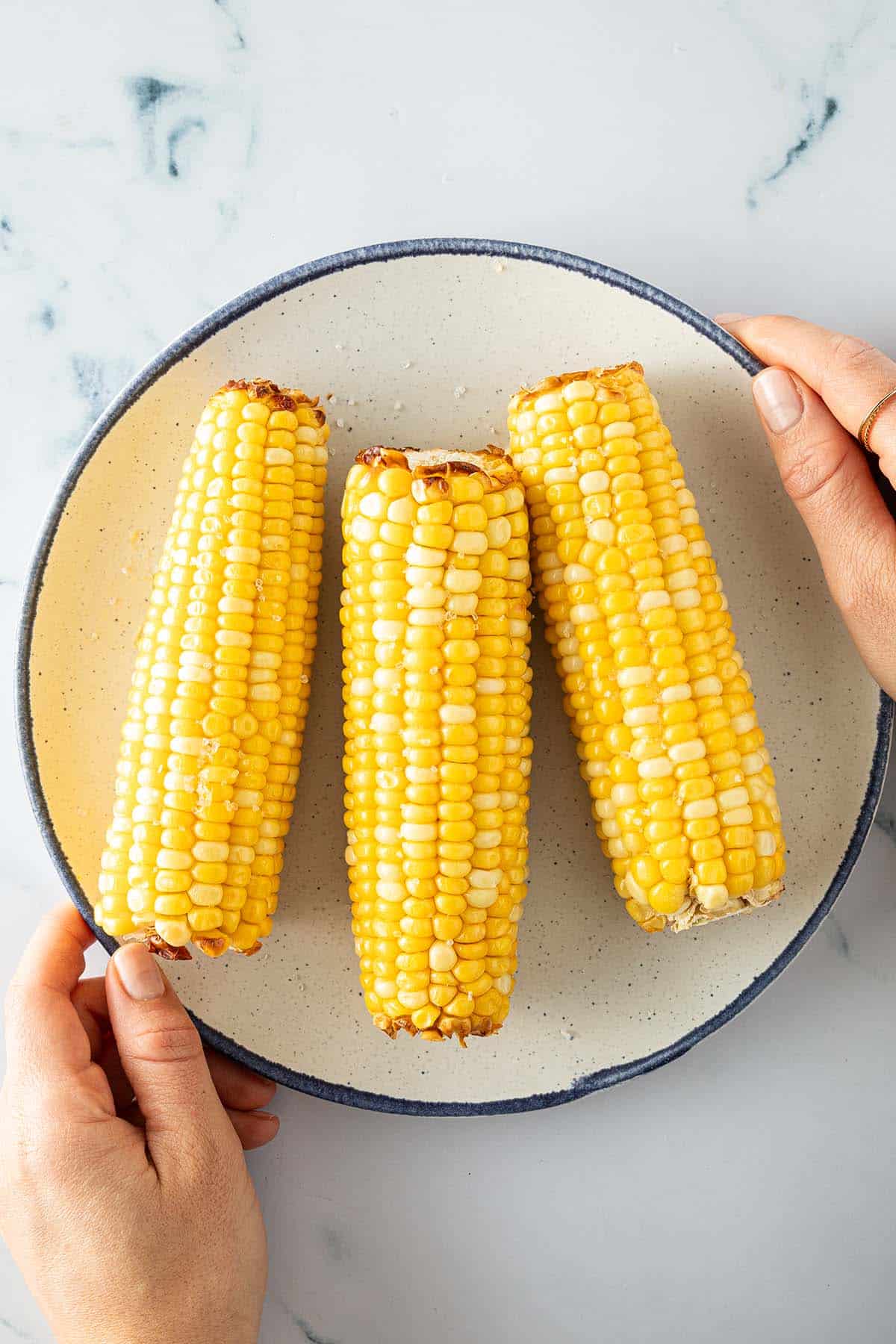 Maiskolben in der Heißluftfritteuse • Jules' Menu