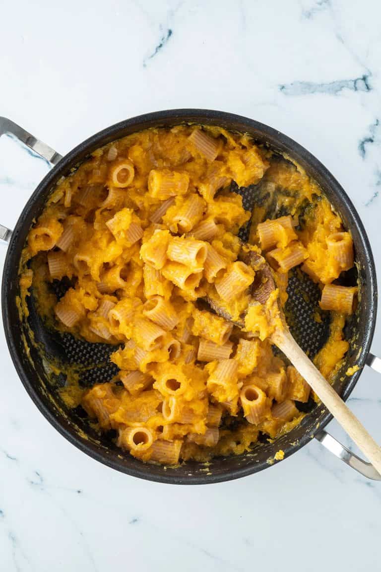 Pasta alla Zucca (Pasta mit Kürbis) • Jules' Menu
